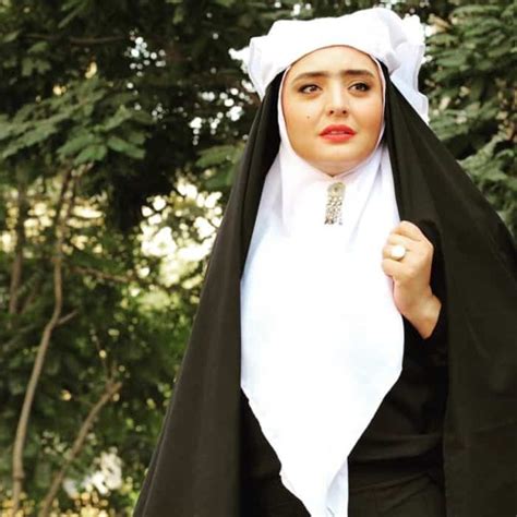 تصاویر بیوگرافی و عکس های شخصی نرگس محمدی و همسرش علی اوجی