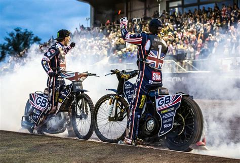 Żużel Wielki Robert Lambert Poprowadził Reprezentację Do Triumfu