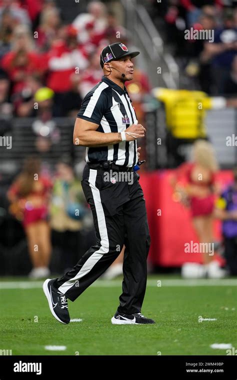 Umpire Terry Killens Watches The Play As The Kansas City Chiefs Take On The San Francisco 49ers
