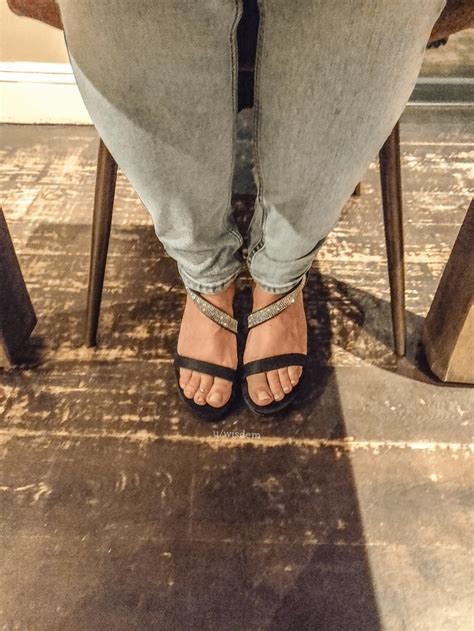 I Dare You To Sniff My Toes In Public 👀 R Footsniffing