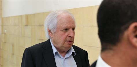 הפרקליטות מערערת על ביטול האישומים בתיק בזק גלובס