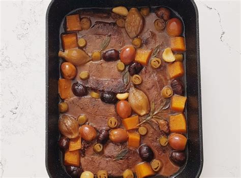 תבשיל צלי כתף חגיגי עם תמר ברהי דלעת שאלוט וערמונים ערוץ 14 C14