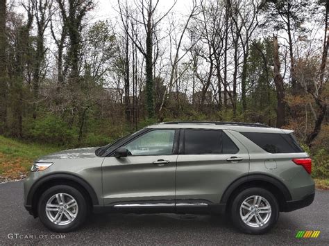 Silver Spruce Metallic 2020 Ford Explorer Xlt 4wd Exterior Photo 144005466