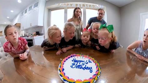 美国五胞胎长大了，妈妈准备了神秘惊喜，最后的回顾太经典！母婴育儿萌宝好看视频