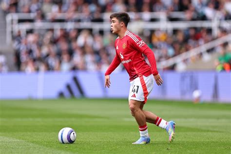 Who Is Man Utd Starlet Harry Amass The Sun