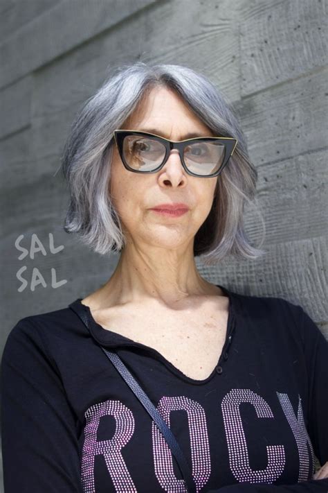 23 Stunning Glasses For Women With Gray Hair Fabbon