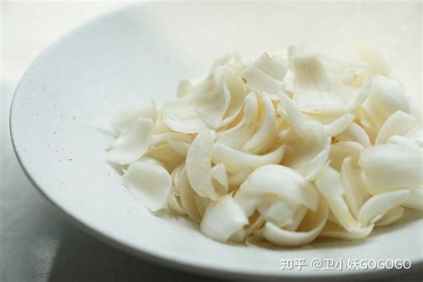 用鲜百合怎么做出好吃的美食？ 知乎