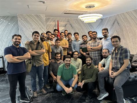 Strategicdecisionmaking Outoftheboxthinking Solvingchallenges