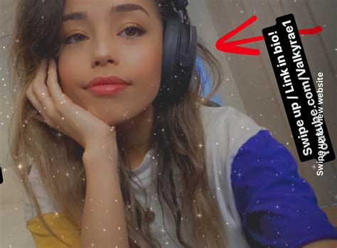 So Pretty 😍 R Valkyrae