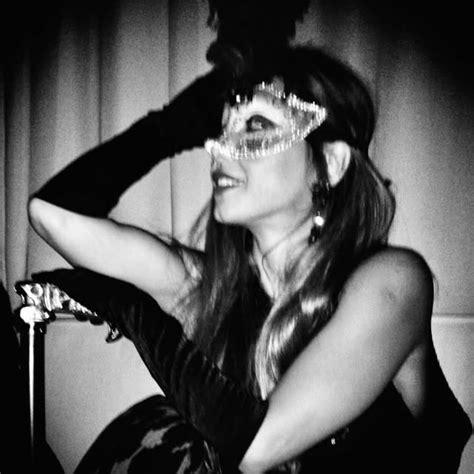 Hanieh S 369hanis • Threads Say More