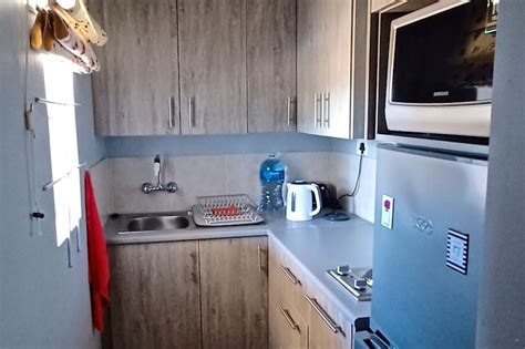 Loeriesfontein Accommodation Lekkeslaap