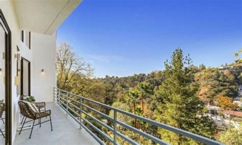 Hollywood Star Nigerian Yvonne Orji Splashes 18m On New Home In La
