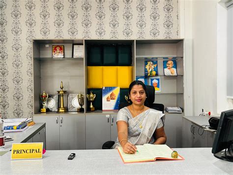 Principal Jrs School