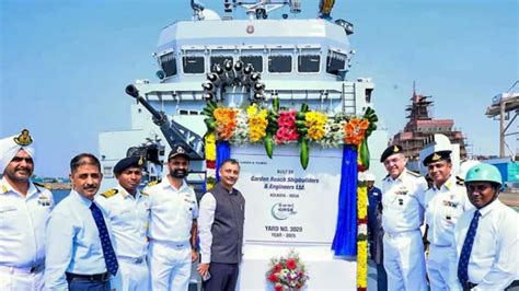Ins Arnala 10 Things About Indias First Home Made Anti Submarine Warfare Small Ship Firstpost