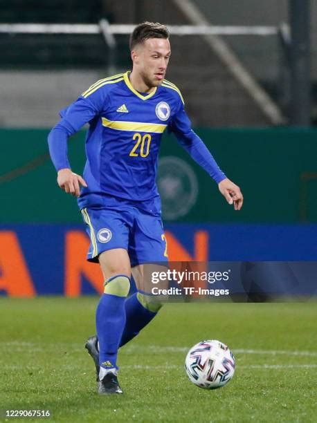 Thomas Of Bosnia Photos And Premium High Res Pictures Getty Images