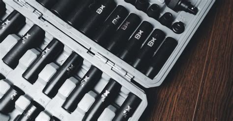 5 Essential Hand Scraping Tools For Precision Work Journeyman Hq 5 Essential Hand Scraping Tools For Precision Work Journeyman Hq