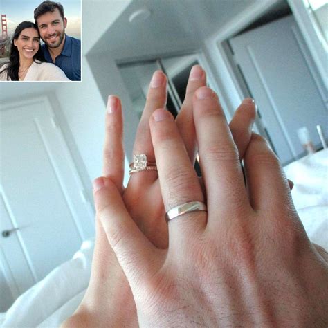 Bachelor In Paradises Derek Peth Marries Model Saffron Vadher