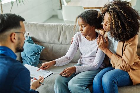 Become A Social Worker In 2025 Your Comprehensive Guide 👩‍⚕️