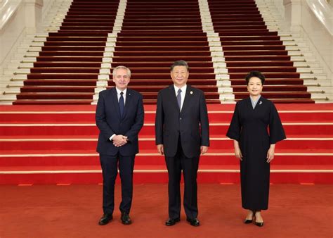 Си Цзиньпин призвал стремиться к следующему золотому десятилетию