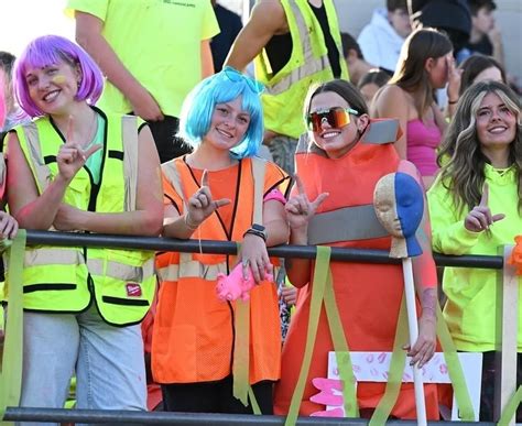 B Ville Buzz October Newsletter Bonneville High School