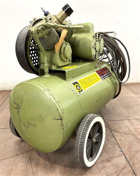 Lot Henke Pacemaker Heavy Duty Air Compressor