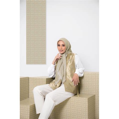 Jual Ayu By Ayu Lestari Neo Signature In Warm Champagne Shopee Indonesia
