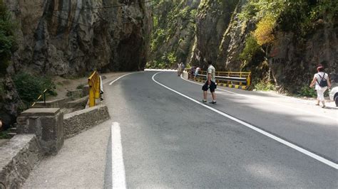 Pin By Szép Hazám útjain On Erdély 2016 07 26 Laci Country Roads