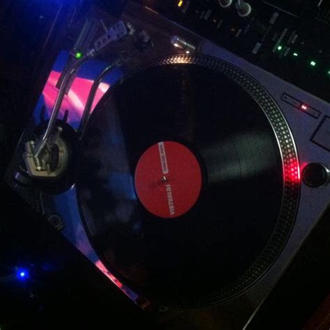 Virtualdj Virtualdj 8 Hq Dvs Timecode Now Vinyls Available