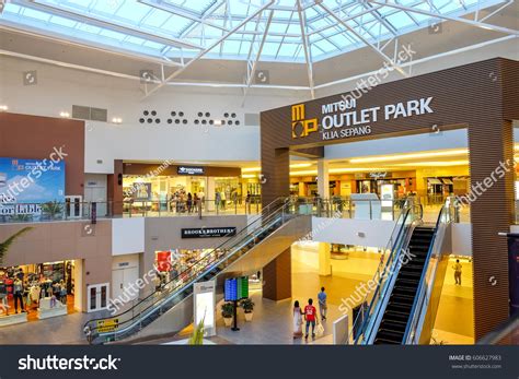 Mitsui Outlet Park Klia Sepang — Stores And Hours Occupi