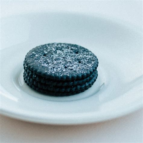 Mandys Cookie Thins Dark Chocolate 46oz Tins Fusion Gourmet