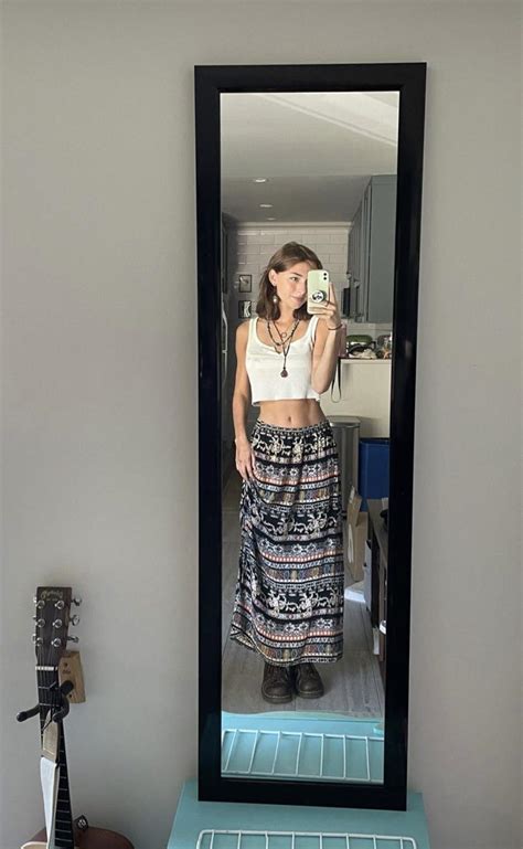 Long Skirt And Midriff R Midriff