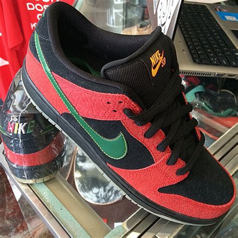 Nike Sb Dunk Low Bhm Sample Sneakerfiles