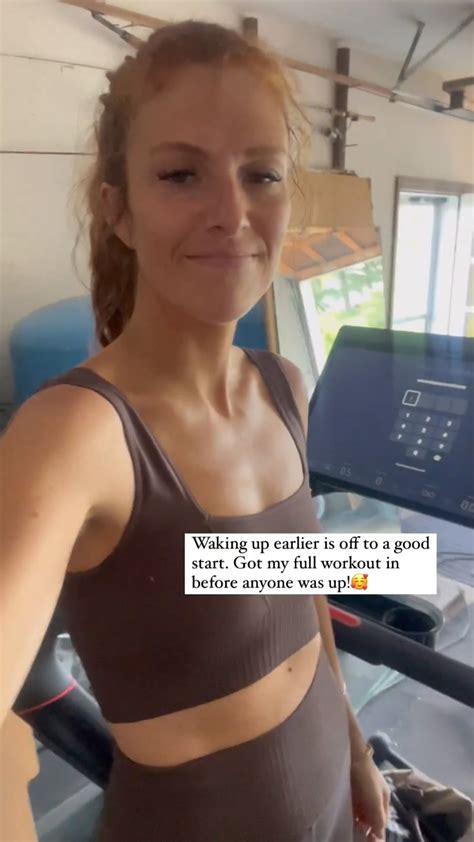 Little Peoples Audrey Roloff Shows Off Her Fit Figure In Just A Sports