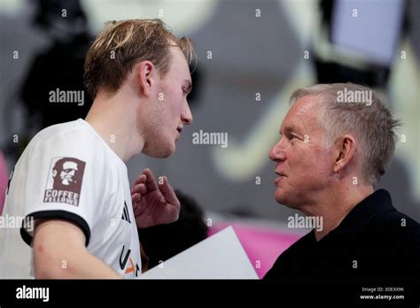 V Li Nik David Kerner Germany 22 Und Sein Vater Johannes B