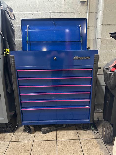 40” Six Drawer Roll Cart Midnight Blue With Pink Trim And Blackout