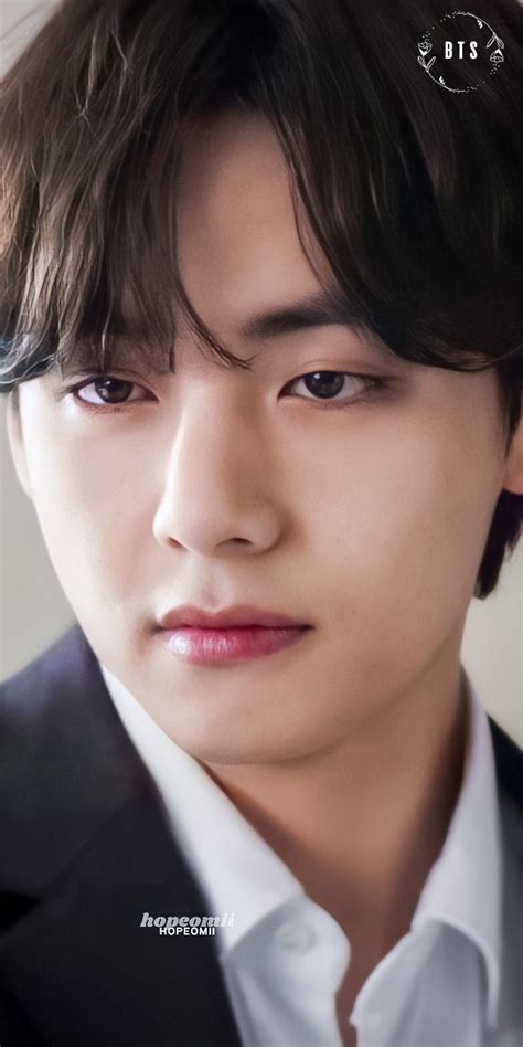 Pin Oleh Isadora Ramos Hopekookarmy Di Kim Taehyung Tae V Bts 🐯