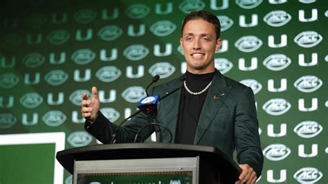 Miami Qb Carson Beck Is Not Making 4m As Real Nil Salary Revealed