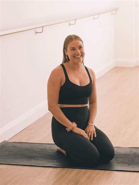 Barre Base Anna Poole