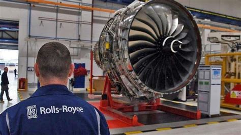 Rolls Royce Secures Engine Deal For Cathay Pacific Aircraft Bbc News