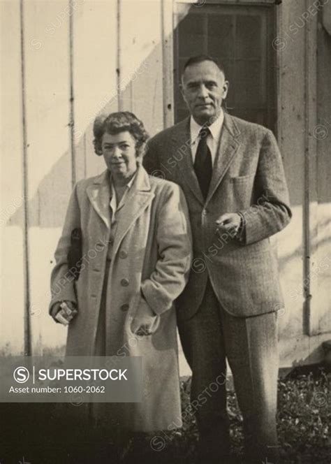 Grace Burke Hubble And Edwin Powell Hubble In Front Of House On Woodstock Road Superstock