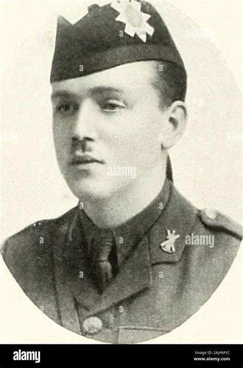 Roll Of Honour And Roll Of Service 1914 1919 James Mudie James