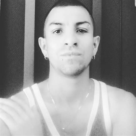 Brayan Gonza Cam Model Free Live Sex Show And Chat Stripchat