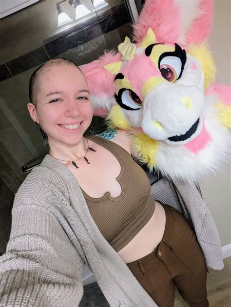 M Late To Fursuit Friday But Here For Saturday Fursuiter And Fursuit