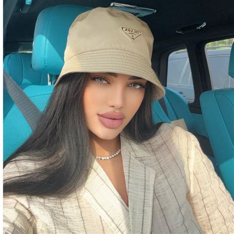 Raghda🤍🌙 Ragda 3 Snapchat Stories Spotlight And Lenses