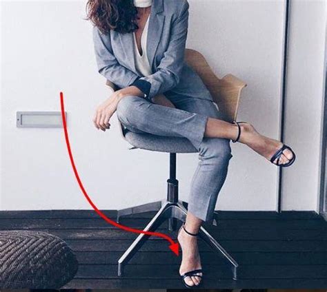 Famosa Tuga Sofre Dos Pés Mas Já Tem Solução