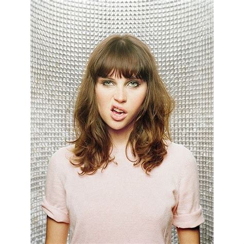 Pulling Faces Scrolller