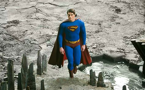 Nicolas Cage Superman Costume Test