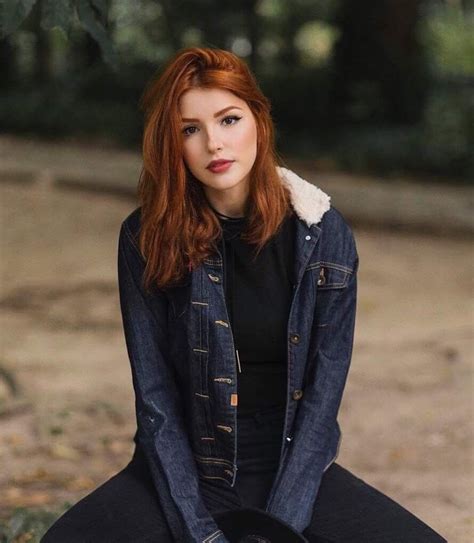 Beautiful Younglady Femme Rousse Idées De Coiffures Coiffure Femme