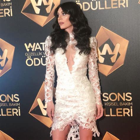 Burcu Kıratlı Kimdir Maksatbilgi