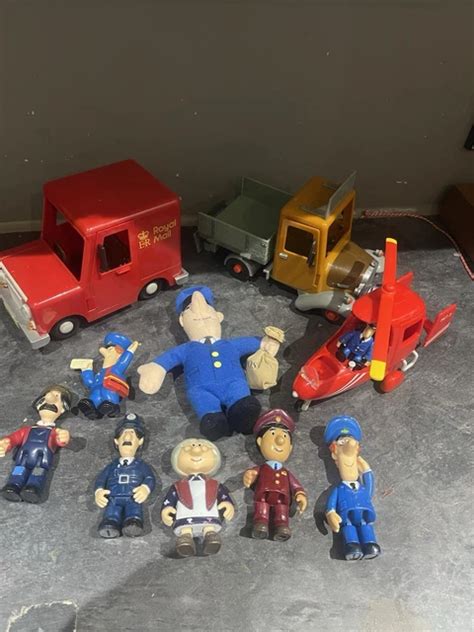 Postman Pat Toys Postman Pat Bundle Figures And Vehicles £9 04